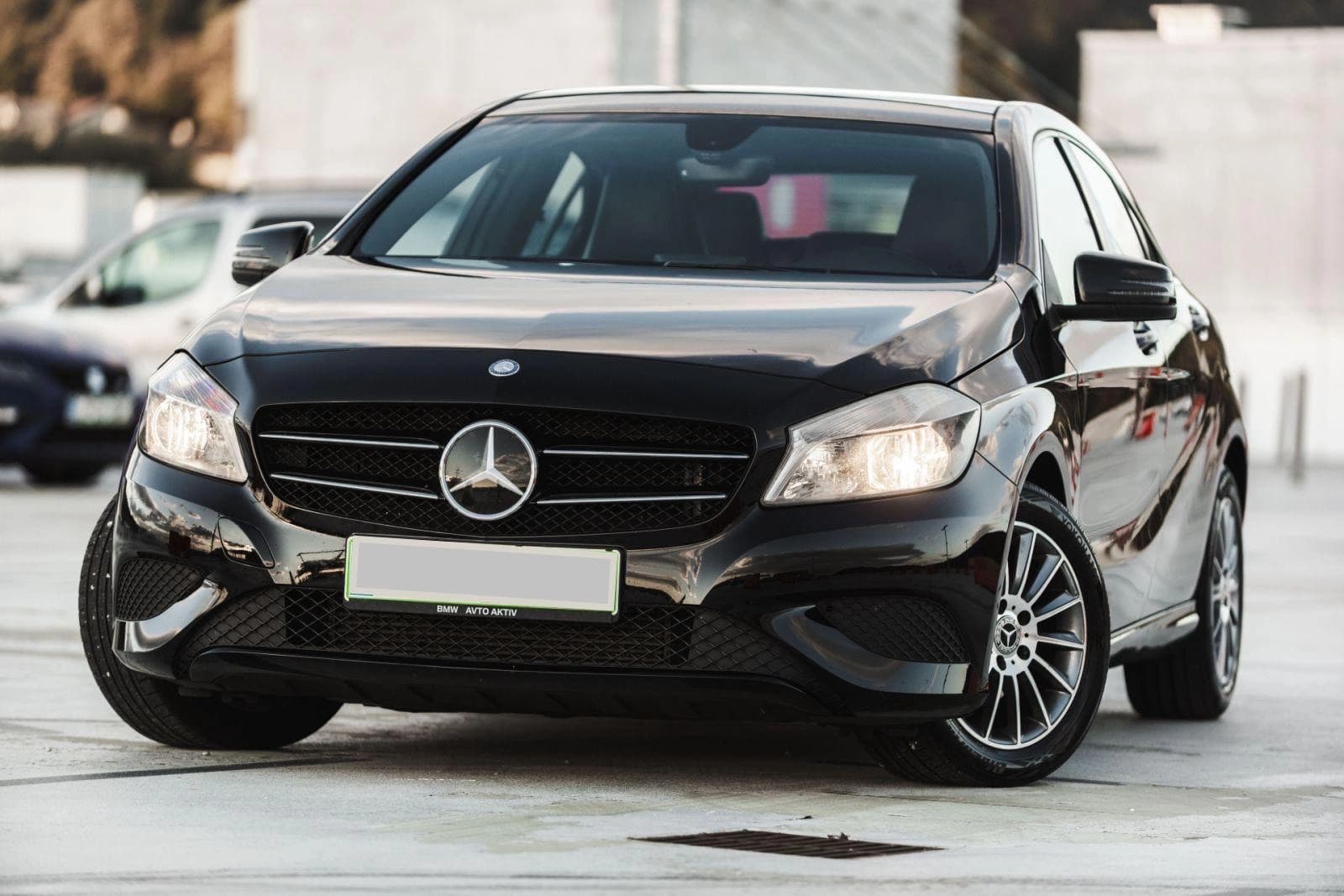 Velbo Automobili | Auto Plac Vrba Kraljevo - Kupovina i Prodaja Vozila